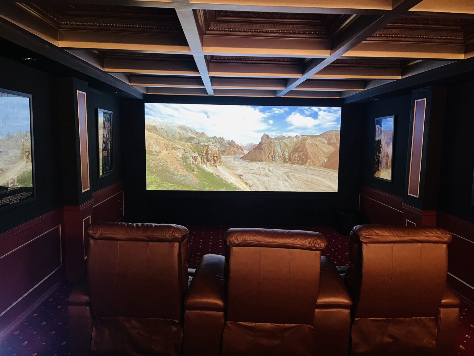 XY Screens: Premium 4K Projector Screens & Acoustic Transparent Options